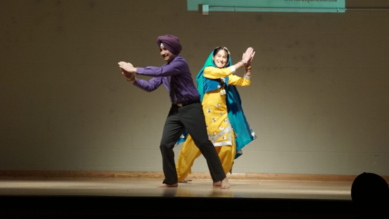 Online Bhangra Classes Stratford | Kids & Adults | Sign Up Now
